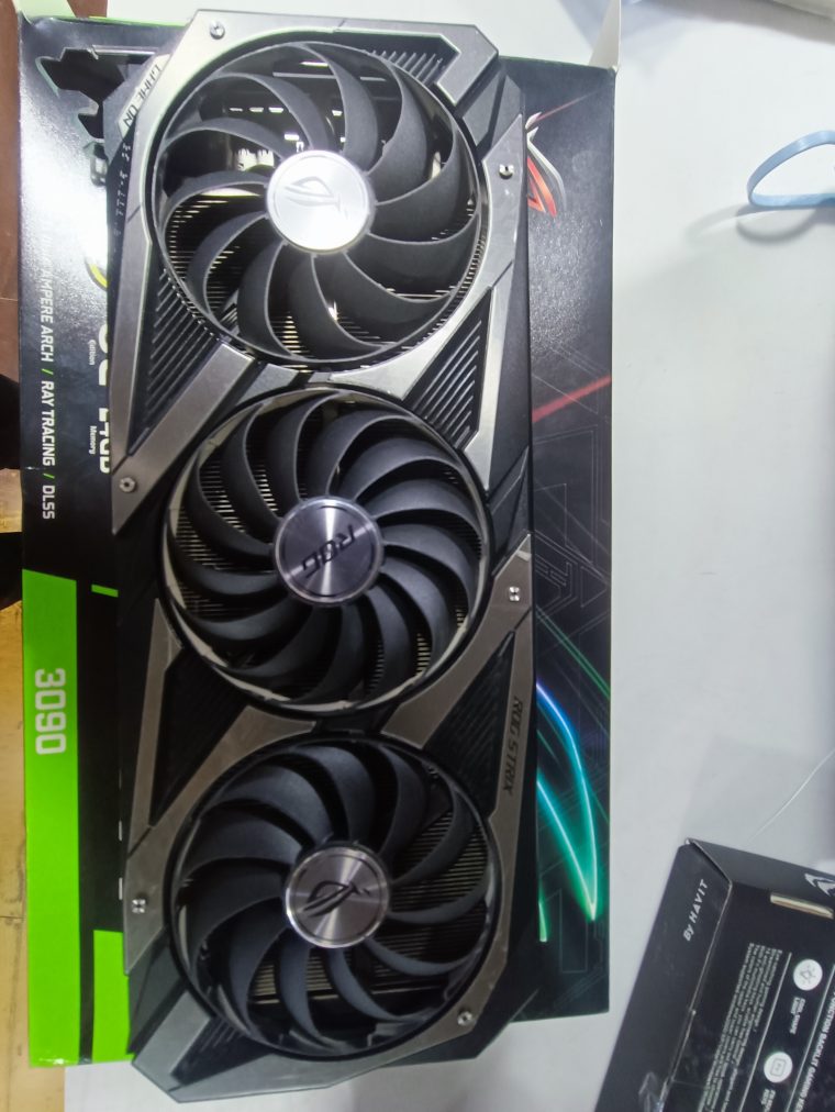 ASUS ROG Strix GeForce RTX 3090 OC 24GB GDDR6X PCI Express 4.0 SLI ...